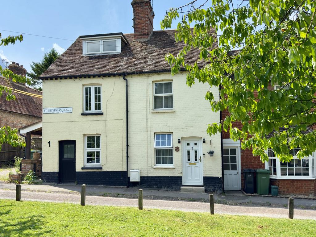 St Nicholas Place, East Challow... 3 bed terraced house for sale - £300,000