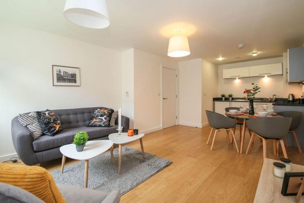 Lexington Court, Broadway, Salford 1 bed apartment - £900 pcm (£208 pw)