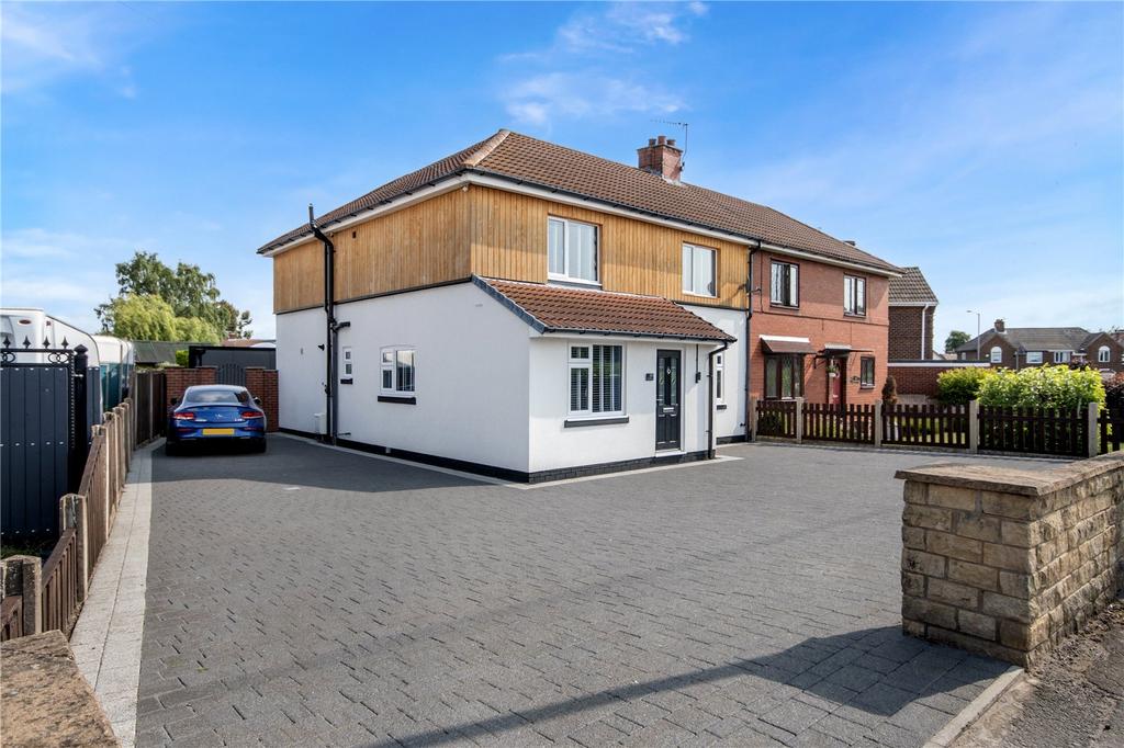 Scrooby Road, Bircotes, Doncaster, DN11 3 bed semi-detached house for ...