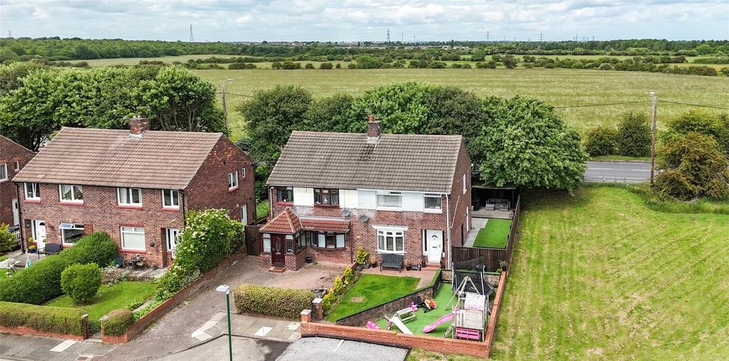 Reay Crescent, East Boldon, NE35 3 bed semi-detached house for sale - £ ...
