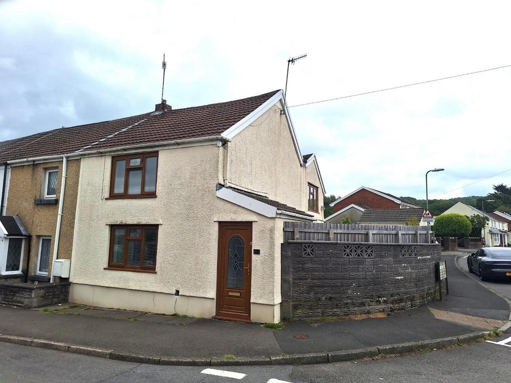Main Road, Neath SA10 3 bed house - £950 pcm (£219 pw)