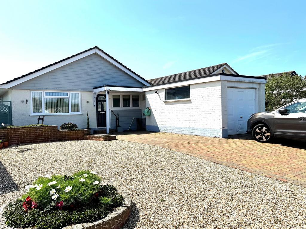 Chiltern Drive Barton on Sea New... 2 bed detached bungalow for sale ...
