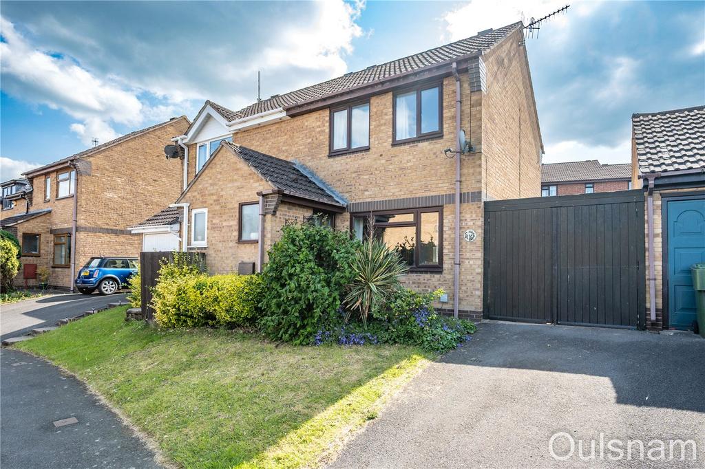 Swaledale Close, Bromsgrove... 2 bed semi-detached house - £235,000