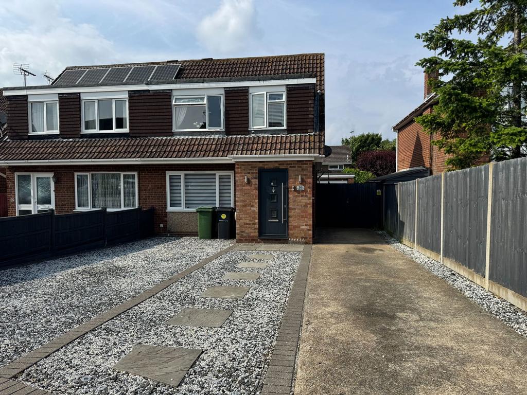 Staplehurst, Kent 3 bed semi-detached house for sale - £370,000
