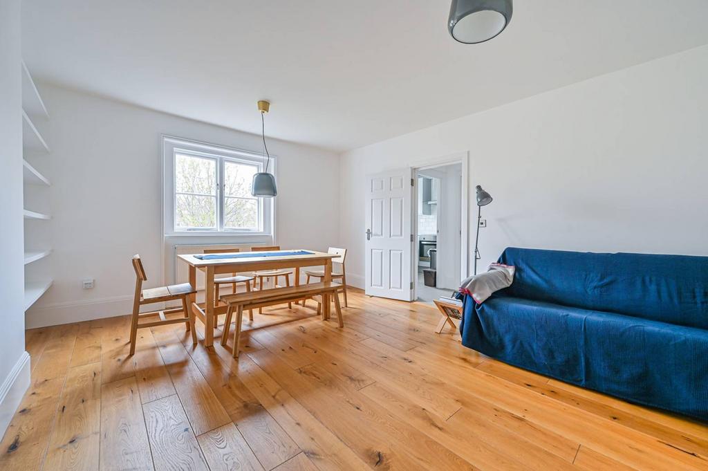 Brixton Road, Brixton, London, SW9 2 bed flat to rent - £2,600 pcm (£ ...