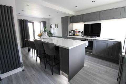 Houses for sale in Oakworth | OnTheMarket