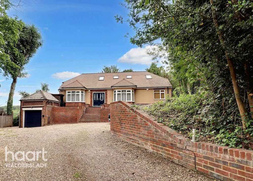 Robin Hood Lane, Chatham 5 bed detached house - £650,000