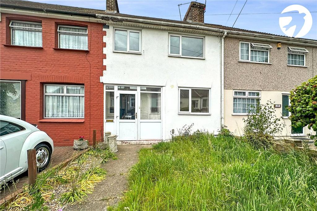 Milton Road, Swanscombe, Kent, DA10 2 bed terraced house for sale - £ ...