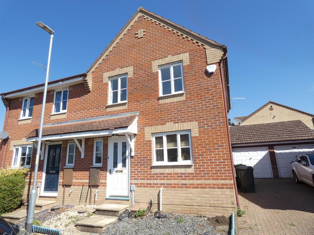Mallow Road, Thetford, IP24 2YD 3 bed house - £1,250 pcm (£288 pw)