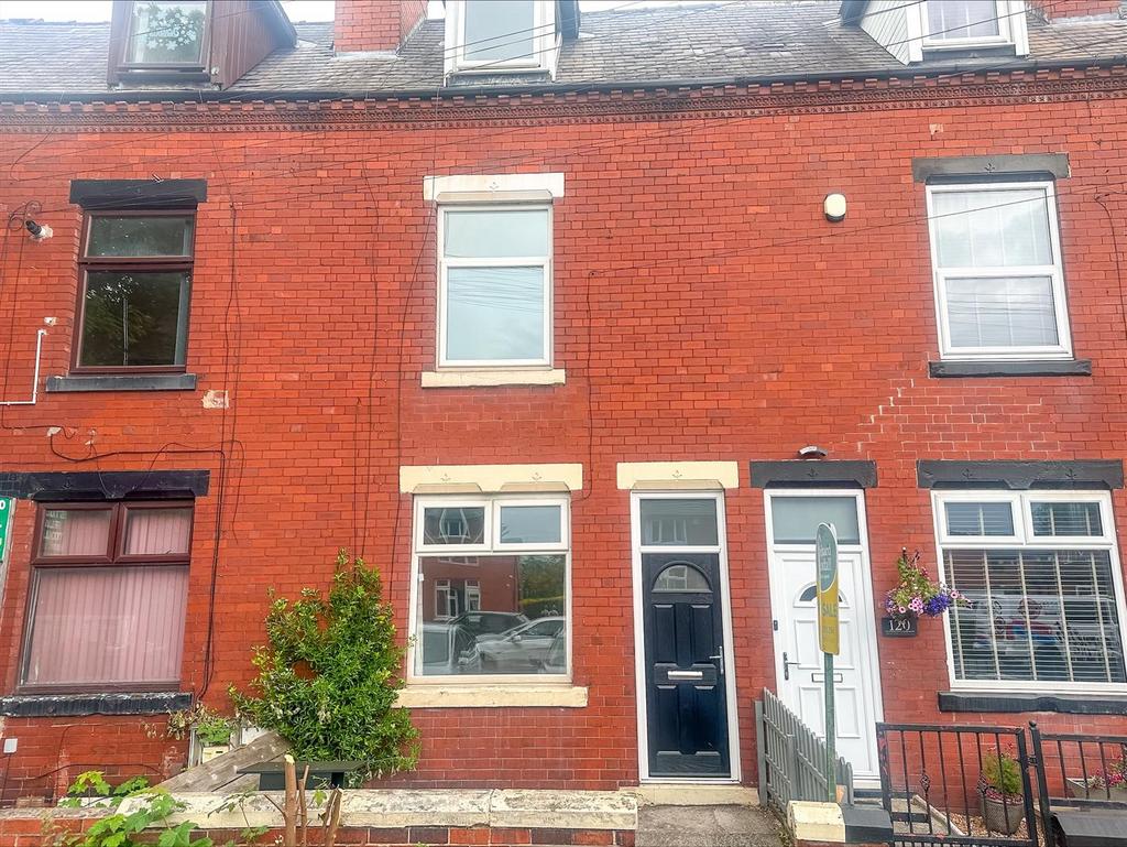 Alverthorpe Road, Wakefield WF2 3 bed terraced house for sale - £150,000