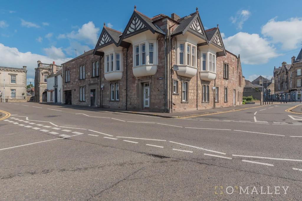 Union Street, Alloa 2 bed flat - £144,995