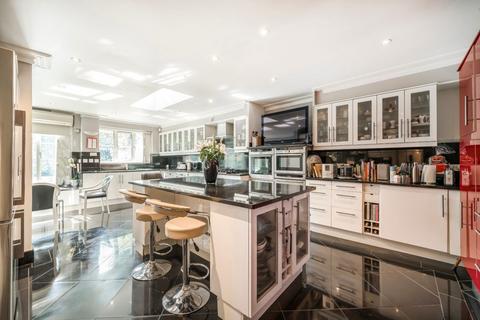 Houses For Sale In Chiswick | OnTheMarket