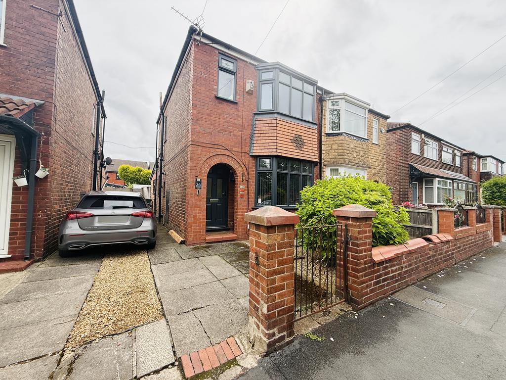 Criterion street, Reddish 3 bed semi-detached house - £245,000