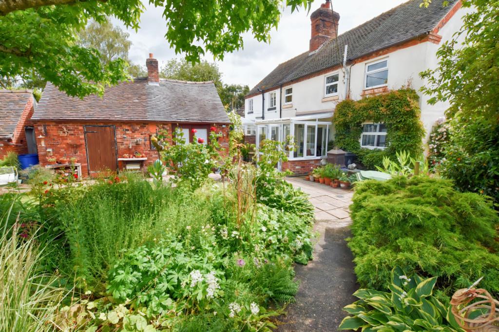 Haw Green Lane, Peplow 4 bed semi-detached house for sale - £375,000