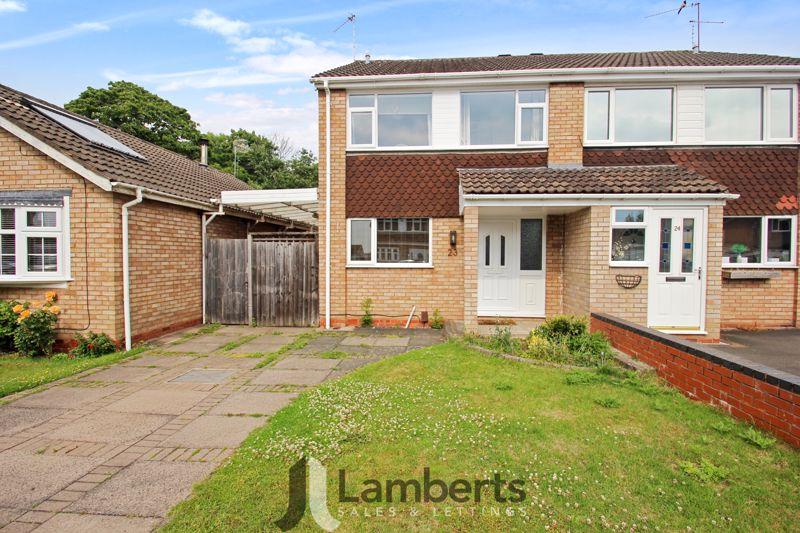 Ledbury Close, Matchborough East... 3 bed semi-detached house - £260,000
