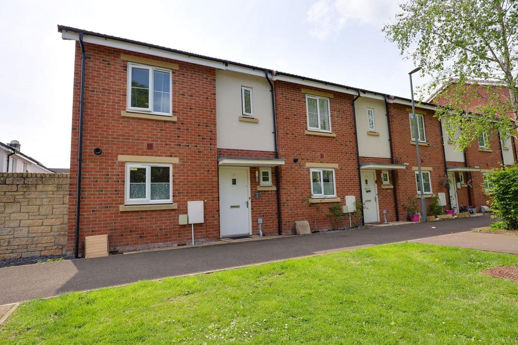 Merlin Way, Radstock BA3 2 bed end of terrace house for sale - £108,000