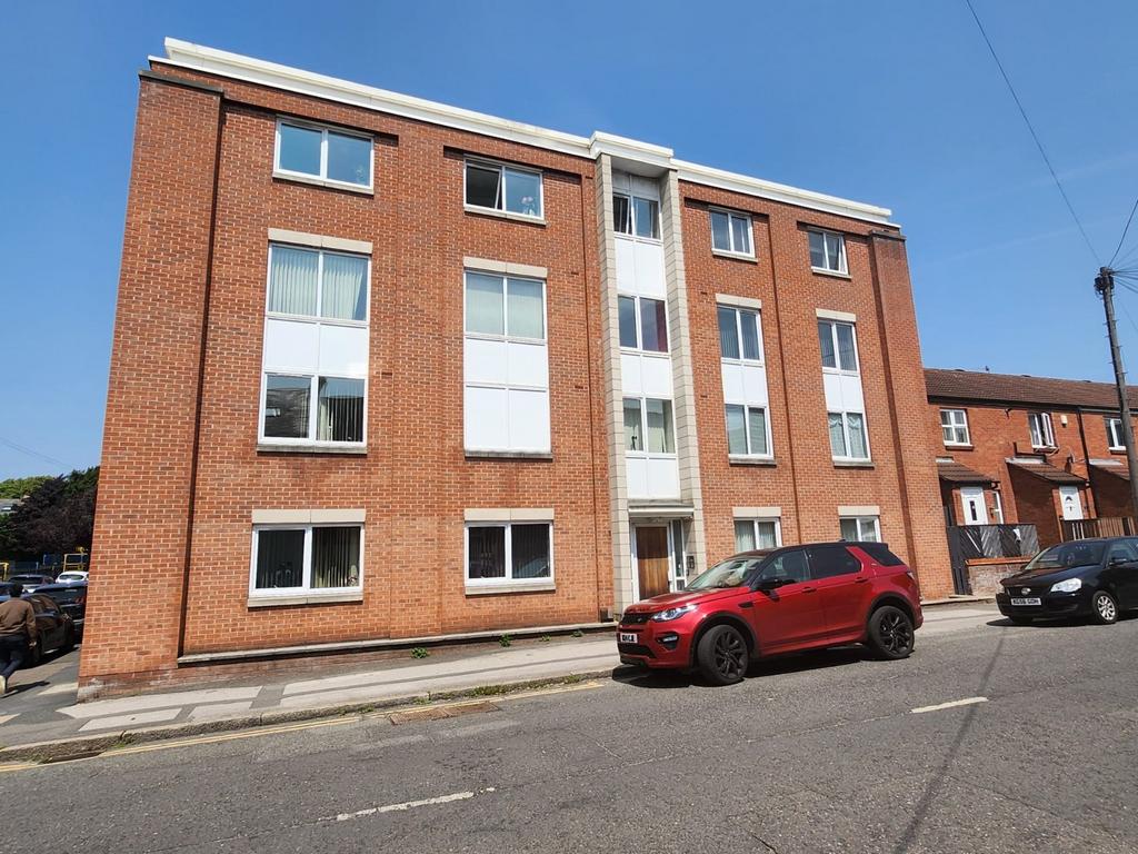 Haydn Road, Nottinghamshire NG5 2 bed apartment for sale - £115,000