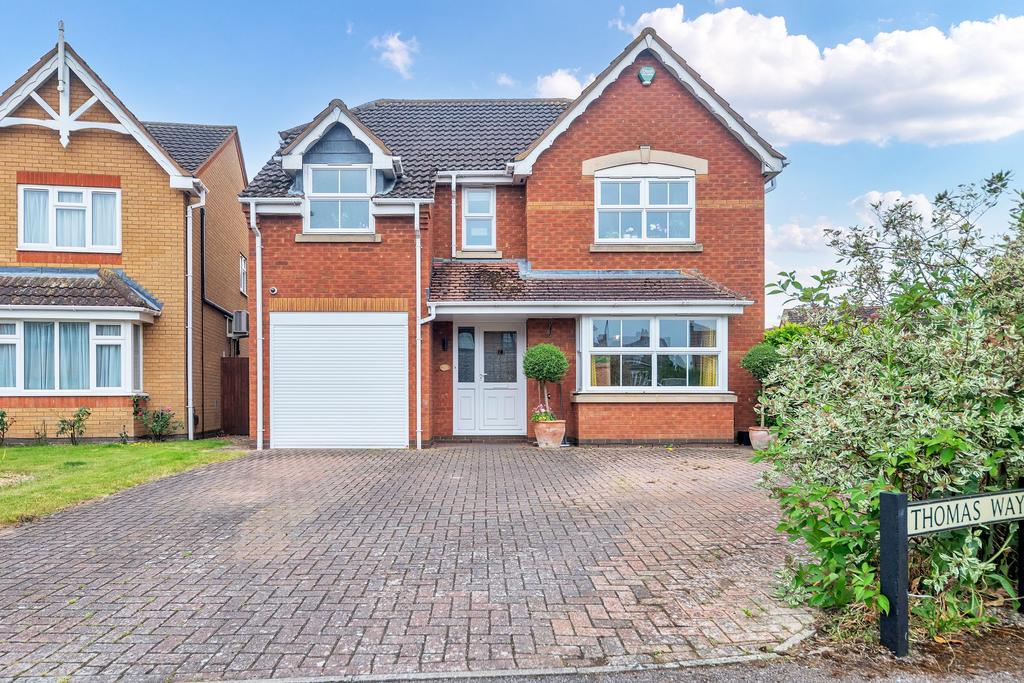 Thomas Way, Royston SG8 4 bed detached house for sale - £550,000