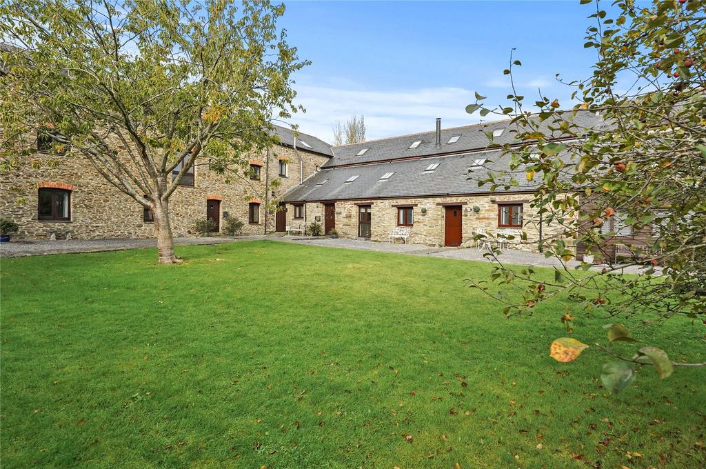 Combe Farm Barns, Aveton Gifford 3 bed barn conversion for sale - £475,000