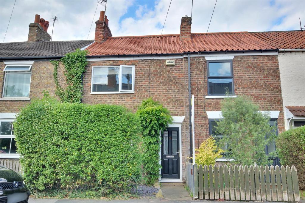 Mill Lane, Beverley 2 bed terraced house - £169,950