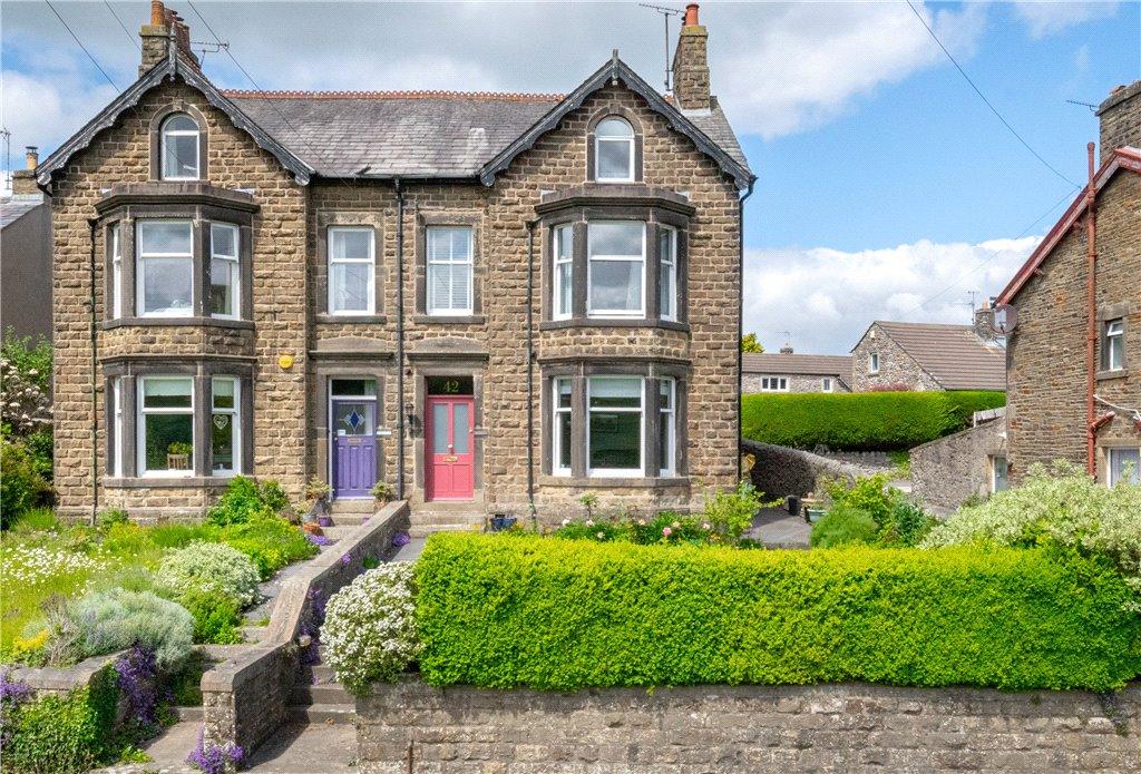 Duke Street, Settle, North Yorkshire... 5 bed semi-detached house for ...