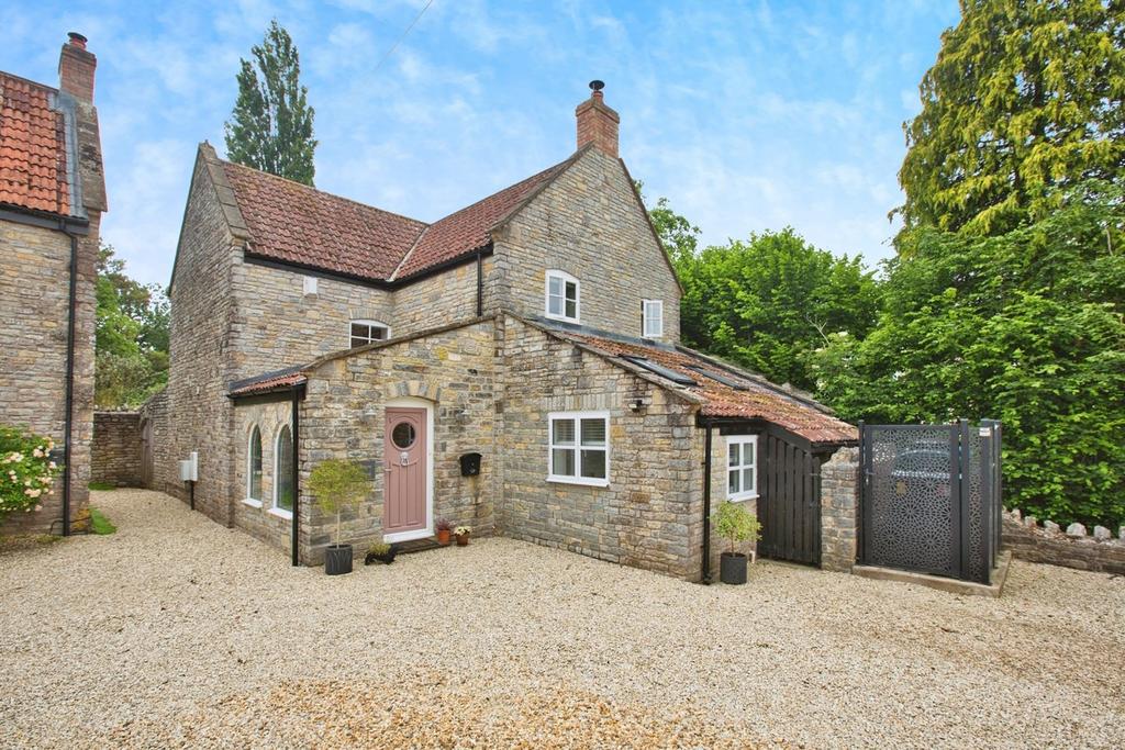 High Street, Shepton Mallet BA4 4 bed detached house for sale - £620,000