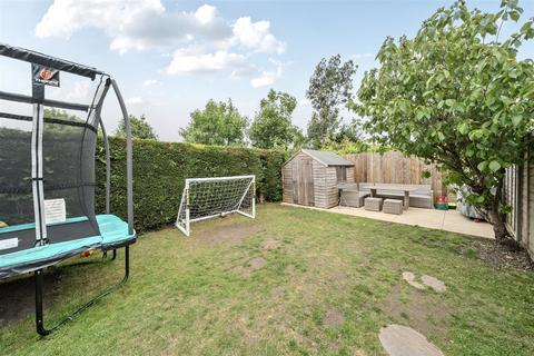 Houses for sale in Bushey | OnTheMarket