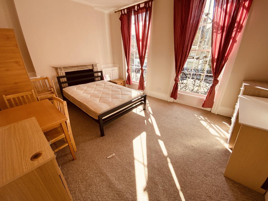 Cloudesley Road, Angel N1 4 bed flat to rent - £4,507 pcm (£1,040 pw)