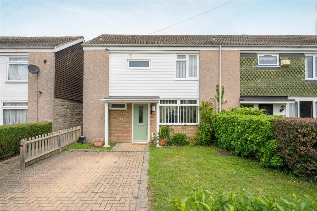 Wood Close, Windsor 3 bed end of terrace house for sale - £500,000
