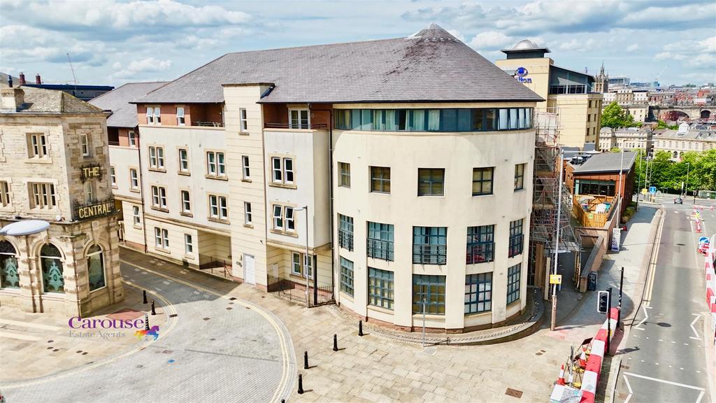 Curzon Place, Gateshead 2 bed apartment - £995 pcm (£230 pw)