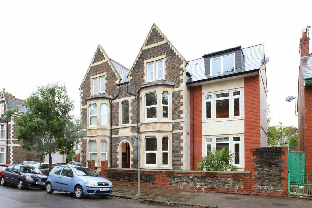 Princes Street, Cardiff CF24 2 bed apartment for sale - £210,000