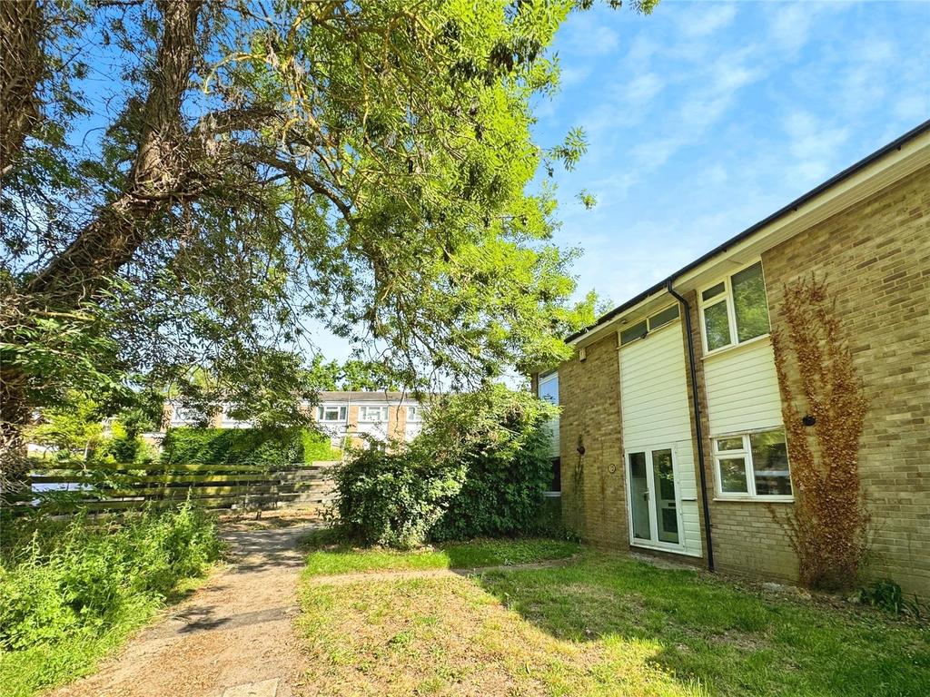 Otham Close, Kent CT2 4 bed house to rent - £2,000 pcm (£462 pw)
