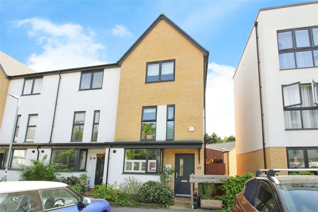 Coley Avenue, Reading RG1 4 bed end of terrace house - £2,250 pcm (£519 pw)