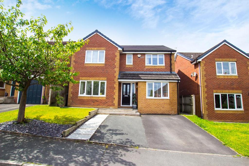 Parkes Way, Blackburn 4 bed detached house - £365,000