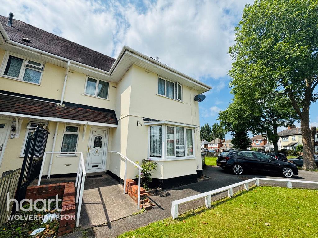 Marsh Lane, Wolverhampton 4 bed semi-detached house to rent - £1,595 pcm (£368 pw)