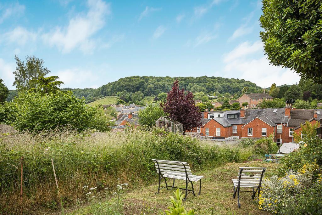 Dursley GL11 3 bed terraced house for sale - £269,500