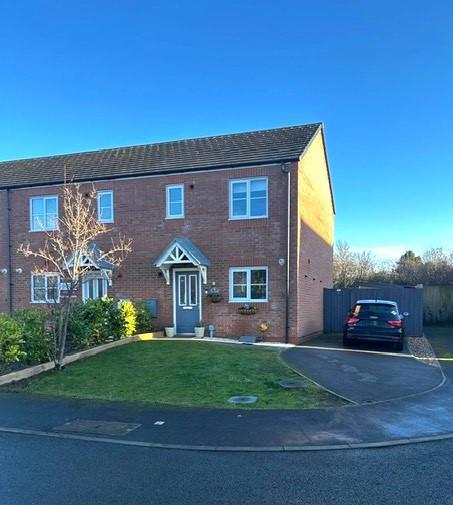 Clos Owain, Hope, 3 bed semi-detached house for sale - £210,000