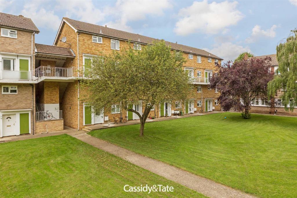 The Ridgeway, Marshalswick, St Albans 3 bed apartment to rent - £1,800 ...