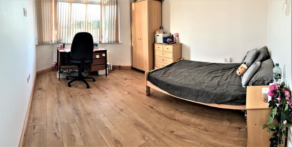 Frenchay Park Road, Bristol BS16 1 bed house to rent - £700 pcm (£162 pw)