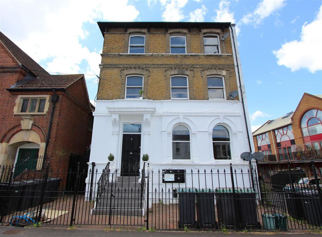 The Campsbourne, Hornsey, N8 Studio - £1,200 pcm (£277 pw)