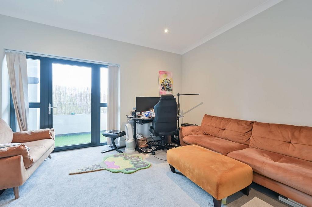 Station Road, Harrow, HA1 3 bed flat for sale - £475,000
