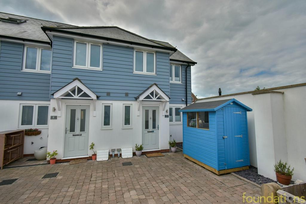 Stable Mews, Bexhill-on-Sea, TN39 3 bed end of terrace house - £275,000