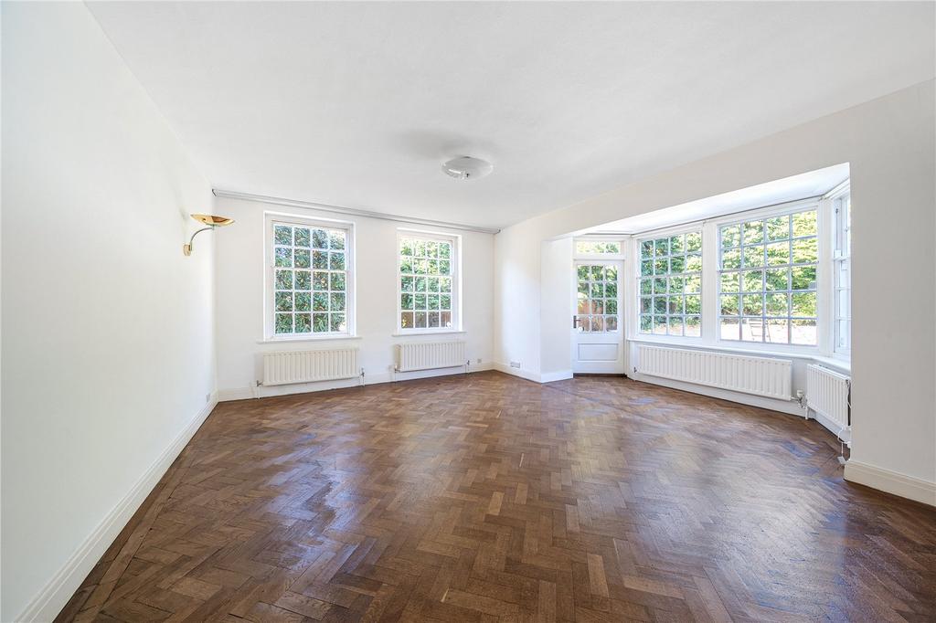 Elgood Avenue, Northwood 4 bed detached house - £1,495,000