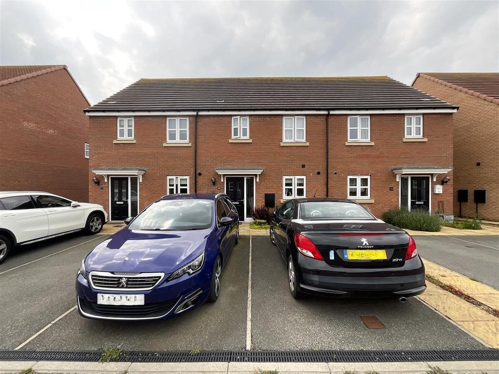 Fenton Drive, West Ayton, Scarborough 3 bed house for sale - £195,000