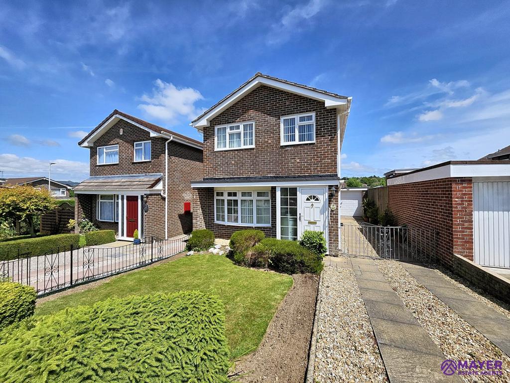 Swan Gardens, Plymouth PL7 3 bed detached house for sale - £300,000