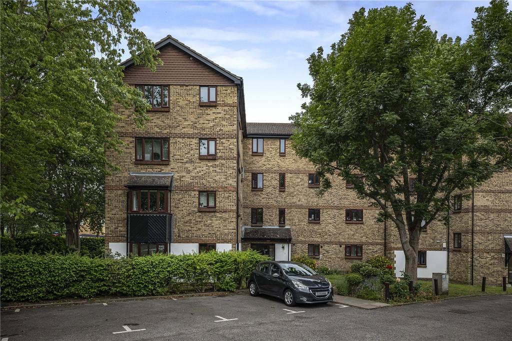 Chalkstone Close, Welling, Kent, DA16 2 bed flat for sale - £260,000