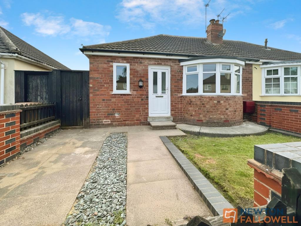 Hannah Road, Wolverhampton, WV14 3 bed bungalow - £1,200 pcm (£277 pw)