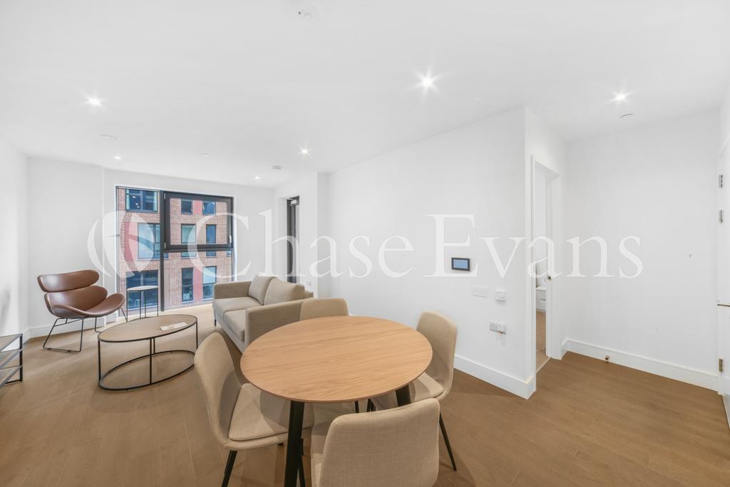 Hewson Way, Elephant & Castle... 1 bed flat to rent - £2,535 pcm (£585 pw)