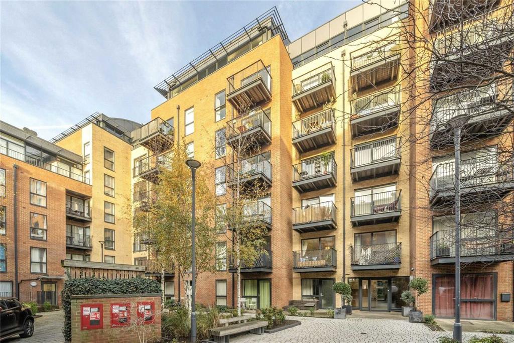 Carney Place, London SW9 1 bed flat - £400,000