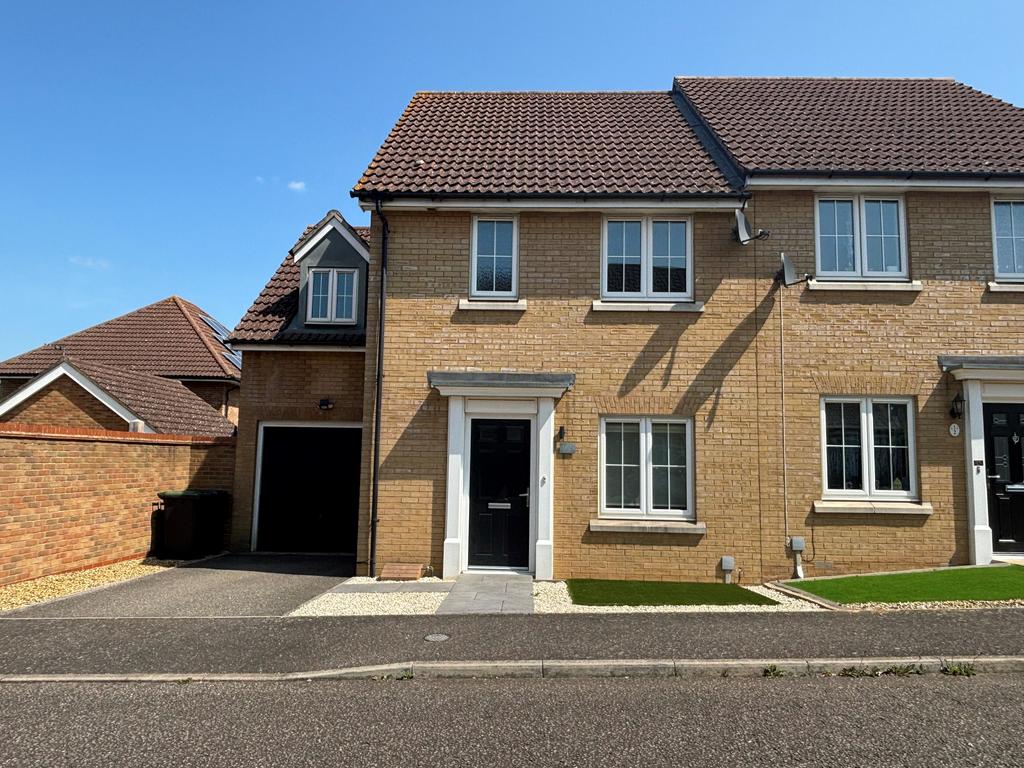 Quail Close IP14 5FS 3 bed semi-detached house - £1,350 pcm (£312 pw)